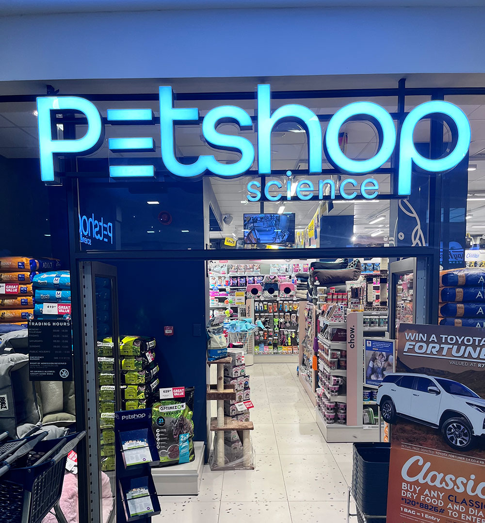 Eikestad Mall - Stores