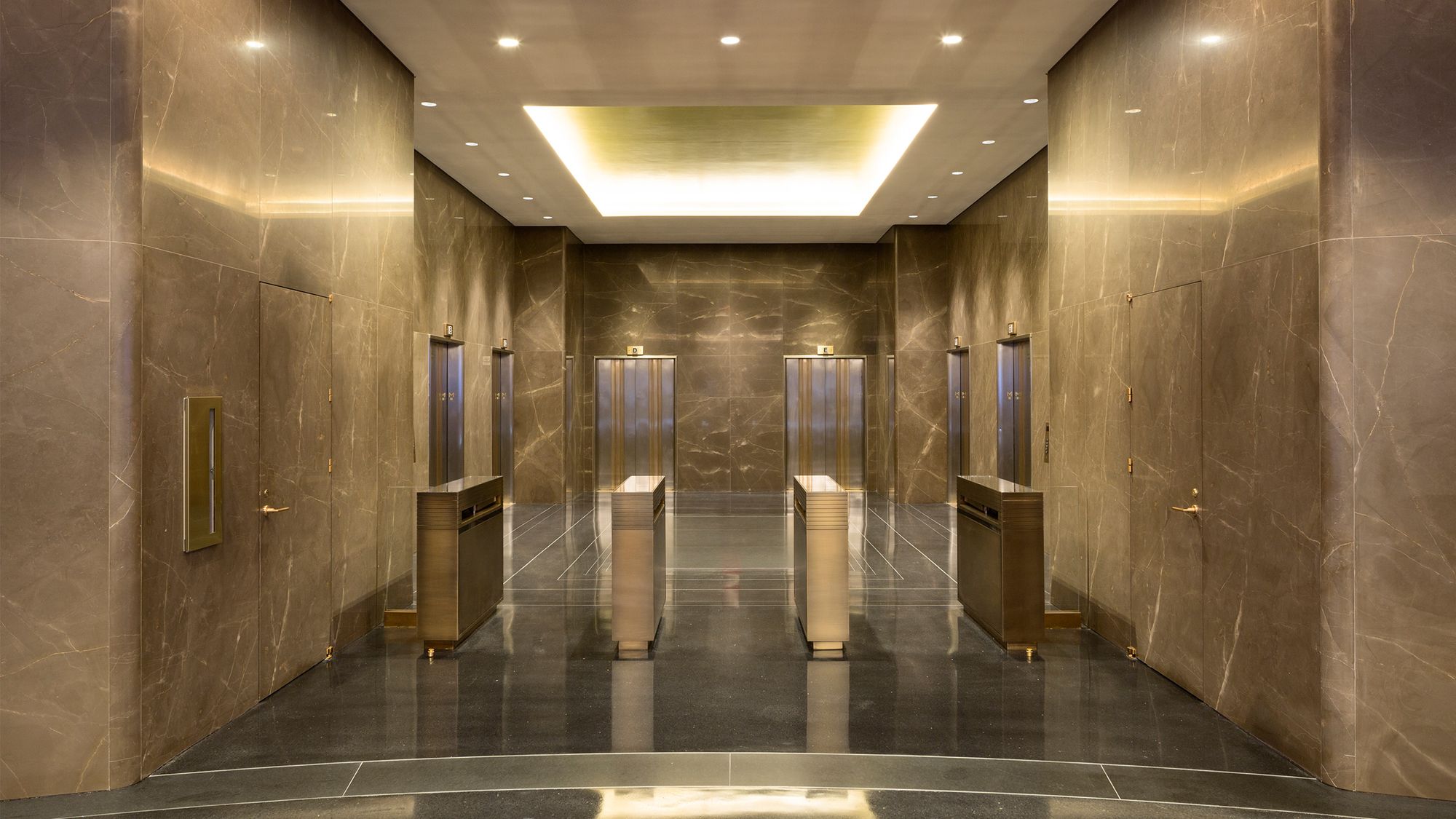 NBC Universal Lobby & Guest Experience | Gabellini Sheppard