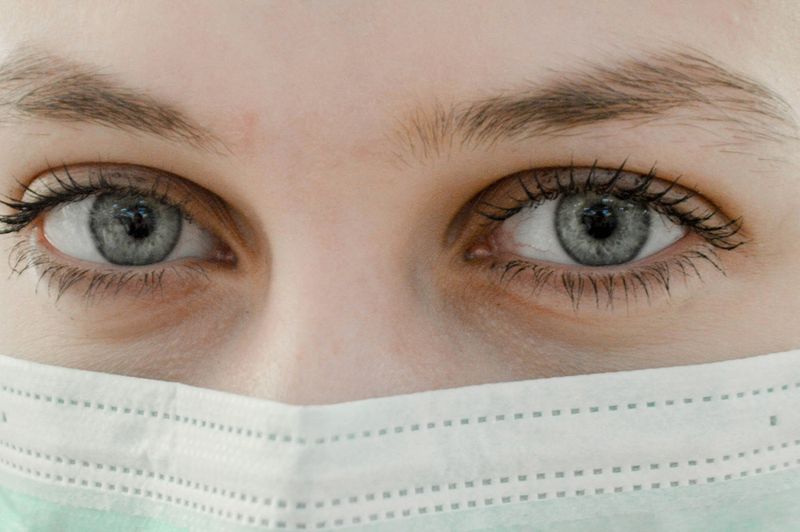 Why do My Eyes Hurt When I Blink? | West Boca Eye Center