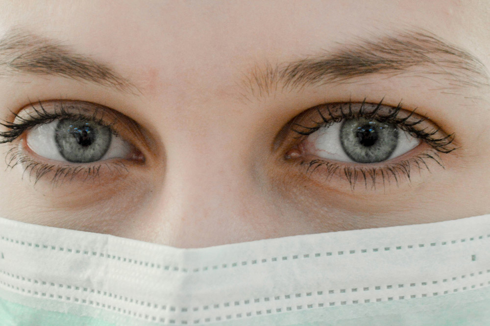 Why do My Eyes Hurt When I Blink? | West Boca Eye Center