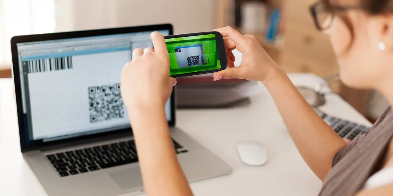 QR Code: The Complete Beginner's Guide - ClickCard