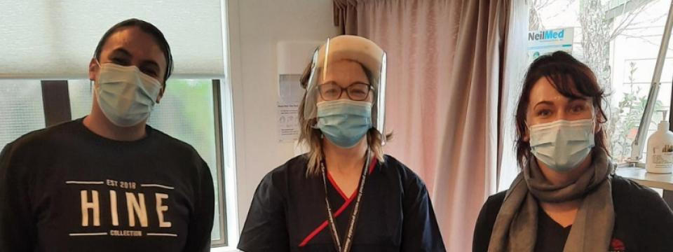 Overcoming lockdowns and long distances for COVID-19 vaccinator ...