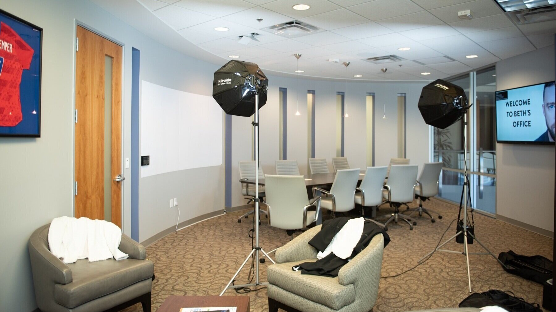 Headshot Pricing: How Much Do Headshots Cost?