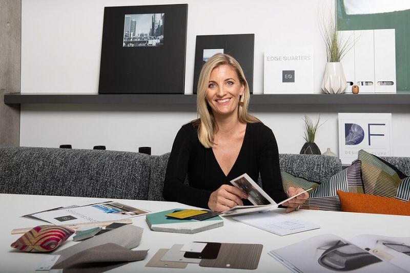 How to Pose for Professional Headshots: Tips & Ideas | IMP