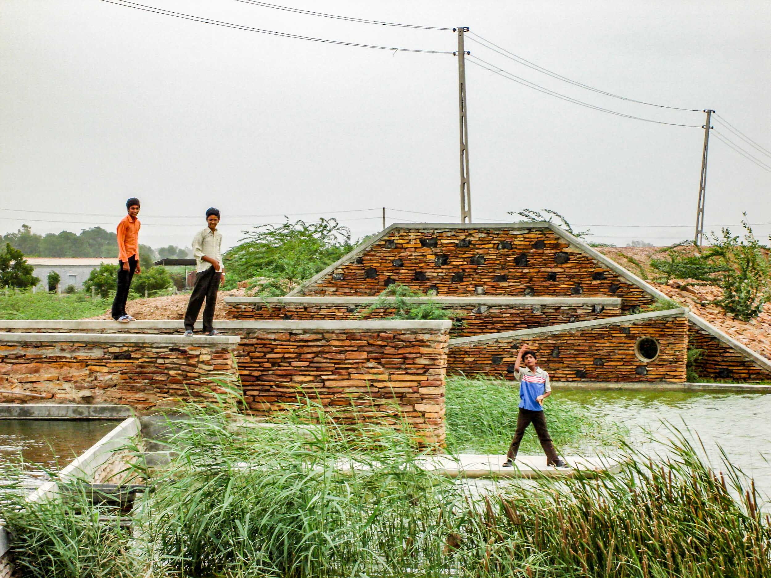 Sardar Nagar Housing at GIDC, Bhuj - Works - Sankalan - a center for ...