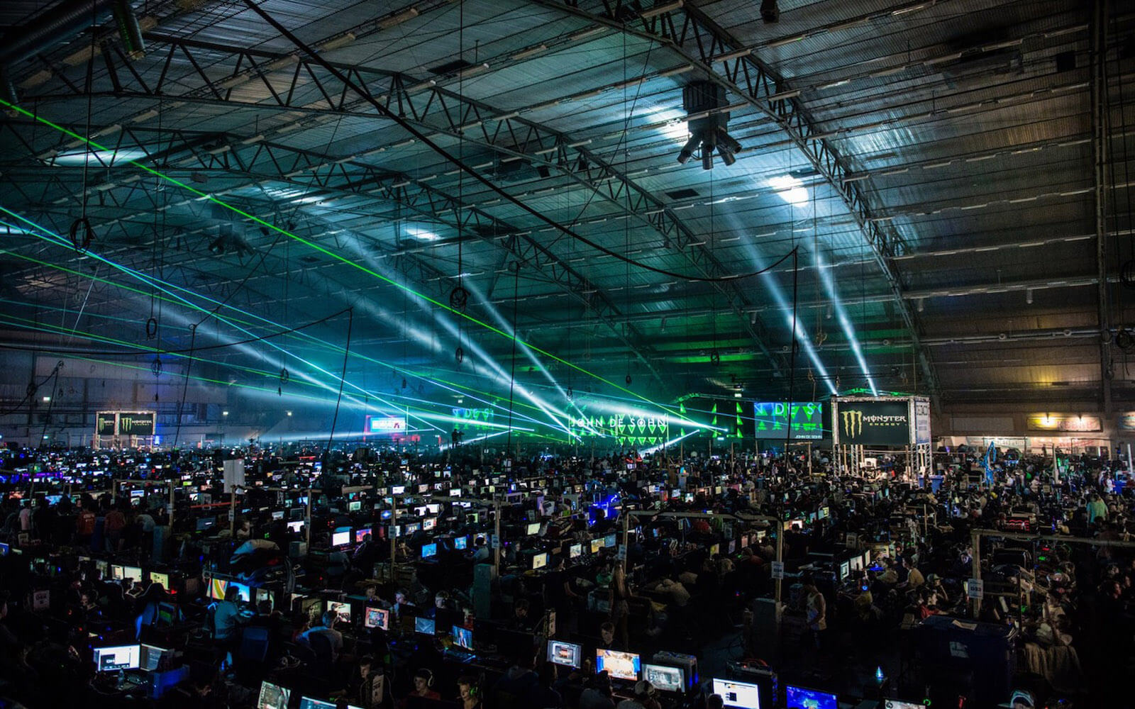 An Inside Look at DreamHack 2018
