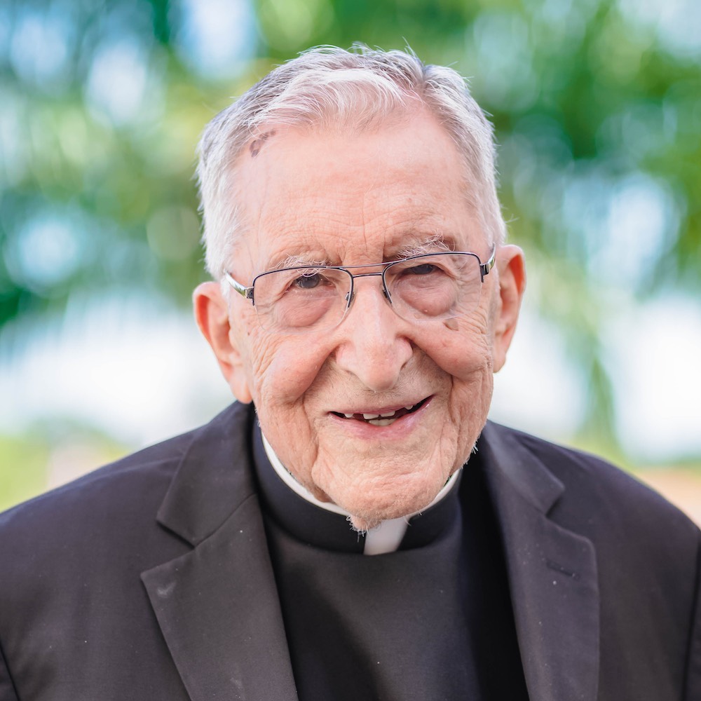 Campus Ministry at Ave Maria | A Newman Guide Catholic University