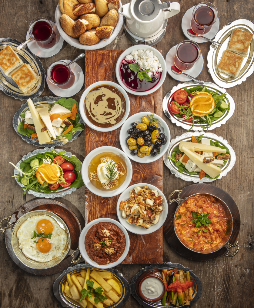 Breakfasts & Eggs - MADO