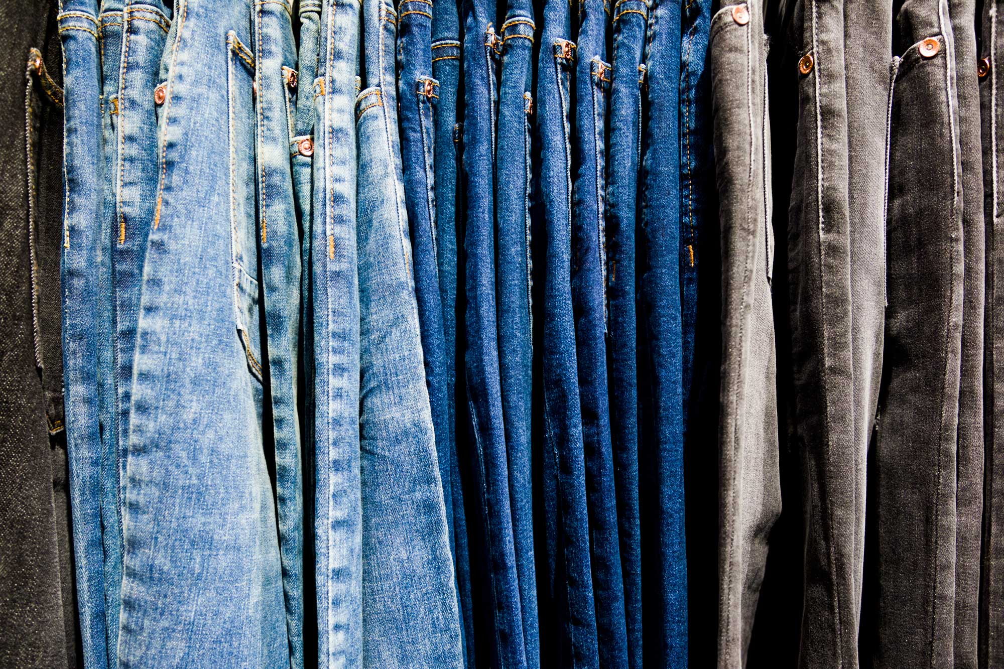 7 Tips for Properly Folding and Storing Jeans for Longevity