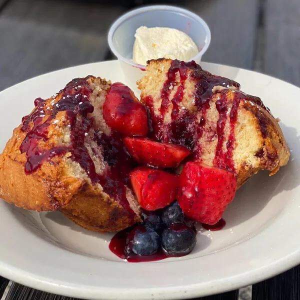 Berry Fresh Cafe Photo Gallery + The People + The Food