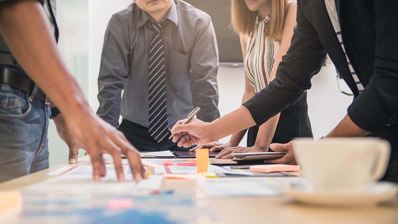 How To Develop & Manage A Performance Management System