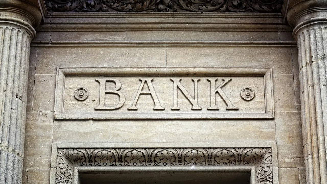 17 Key Performance Indicators Every Bank Should Track