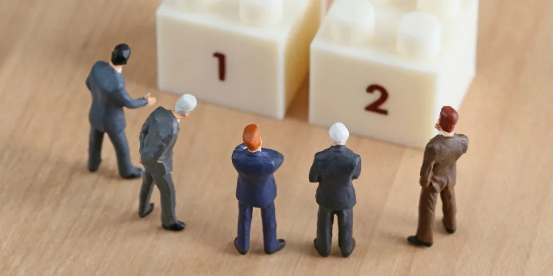 Strategic VS. Operational Planning: 7 Main Differences