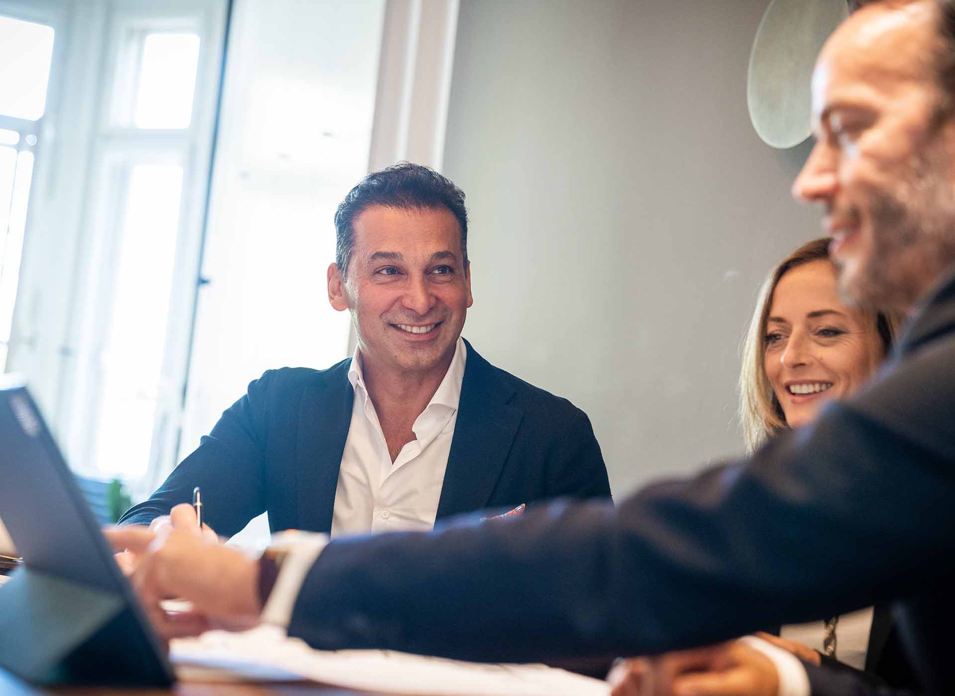 Vermögende Unternehmer/ innen und Ärzte/innen | brockhaus-familyoffice.de