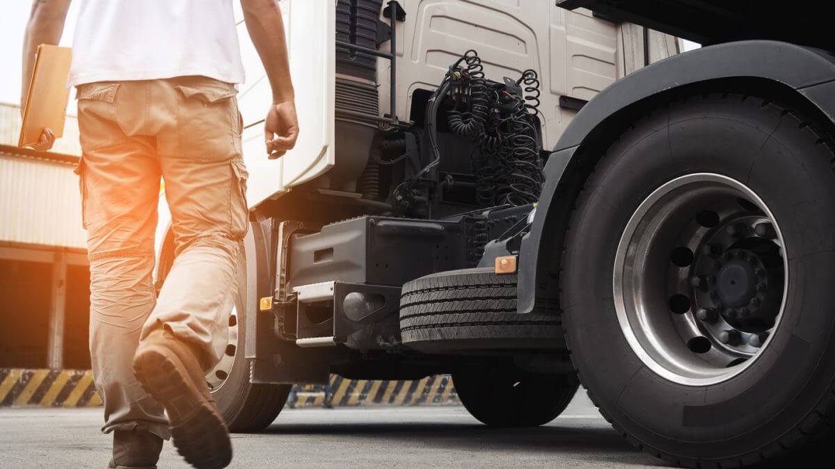 1099 Truck Driver Taxes: How To File Your Tax Form