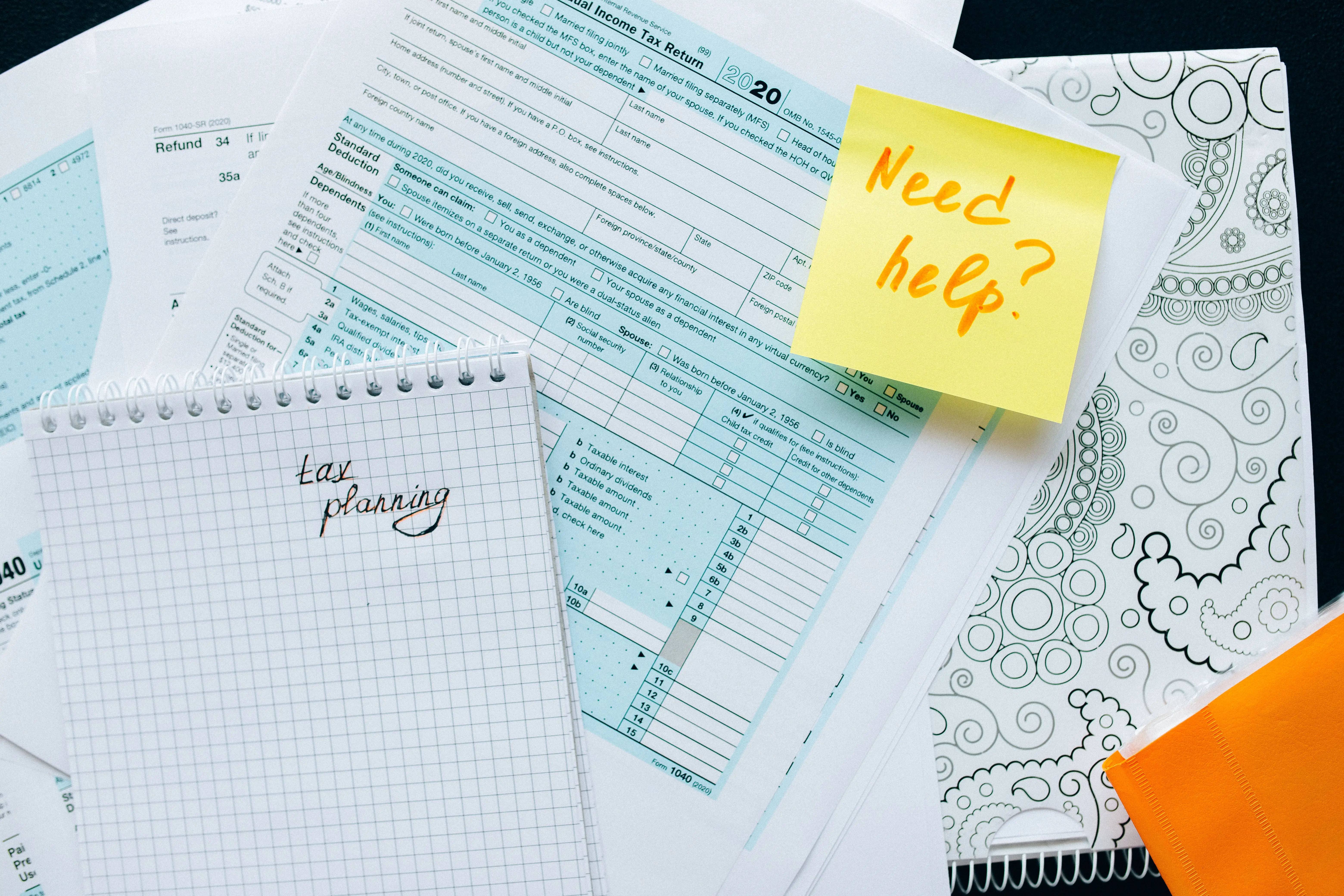 W-9 vs W-4: Key Distinctions Between the Two IRS Forms