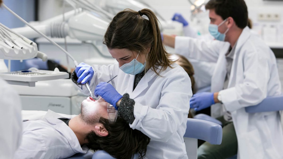 Study Dentistry in Spain as an International Student - StudiesIn