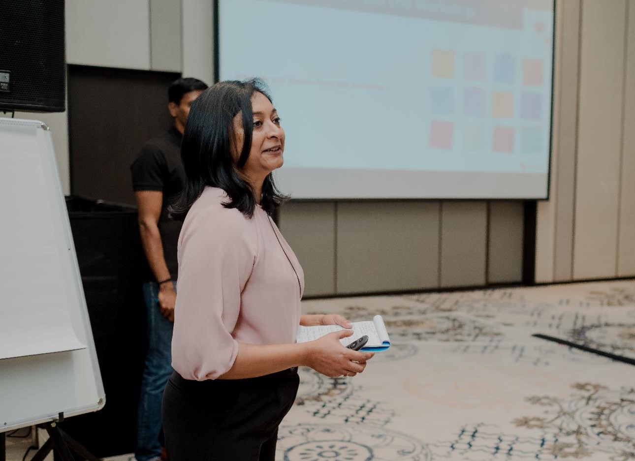 Bridging Tech, Industry and Community: Meetups for Insights