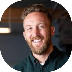 How to Build and Develop a Community from Scratch