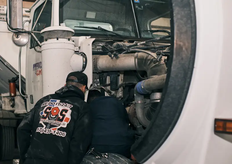 Roadside Truck Assistance in Dallas-Ft Worth, TX | SOS