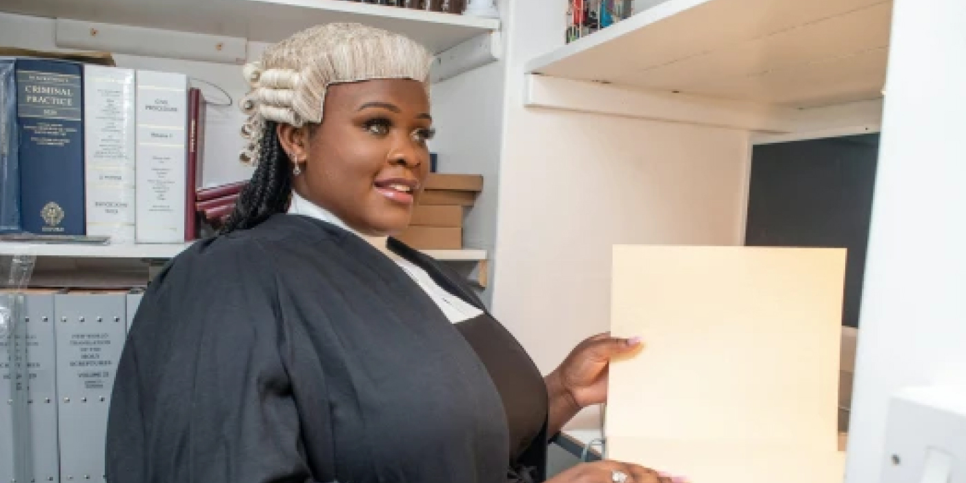 23-Year-Old Woman Is the First Black and Blind Judge in the UK | The ...