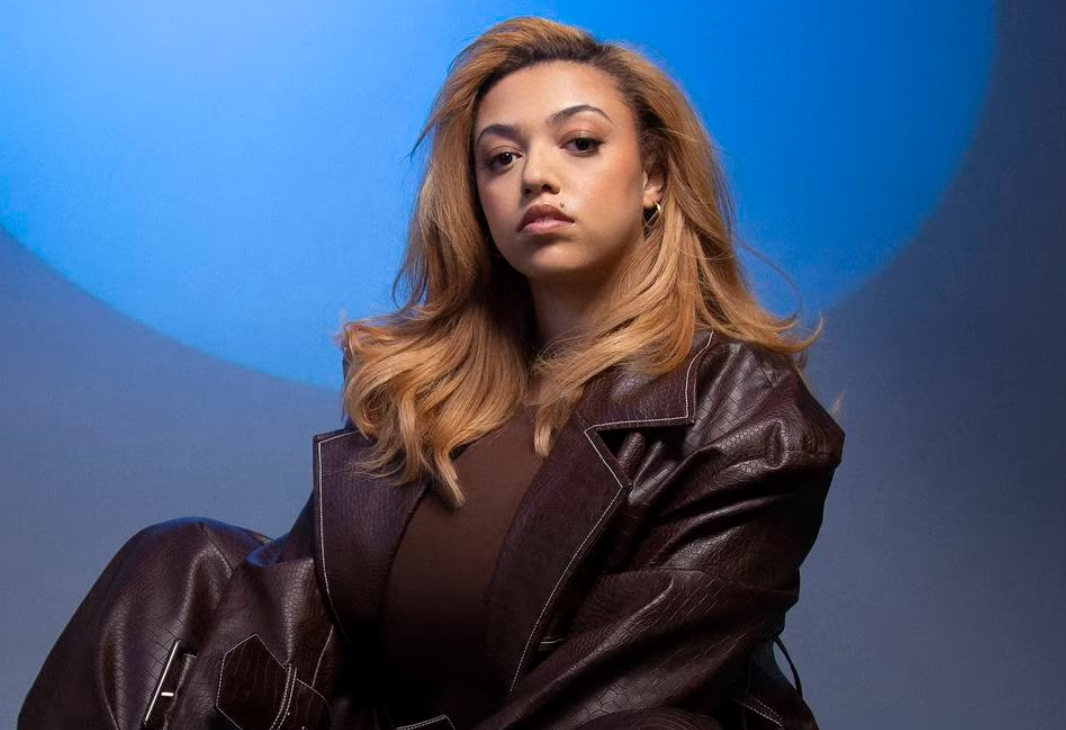 SINGER MAHALIA SAYS SHE’S MADE NO MONEY FROM MUSIC DESPITE GAINING 100 ...