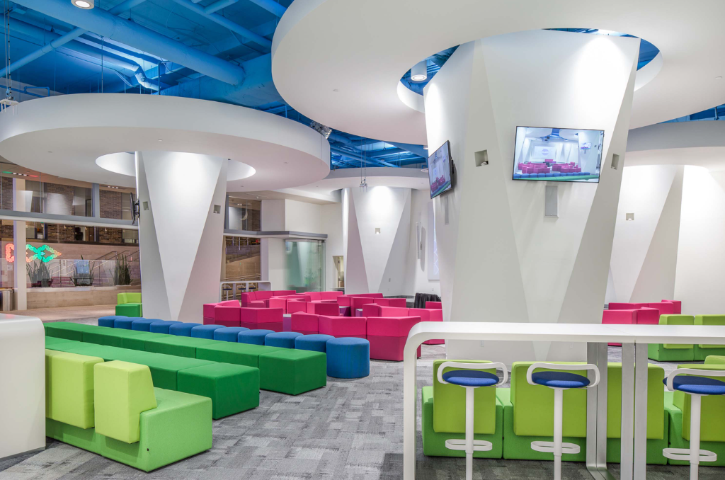 Contact | Ecomtent | AI-Generated Product Images for Ecommerce