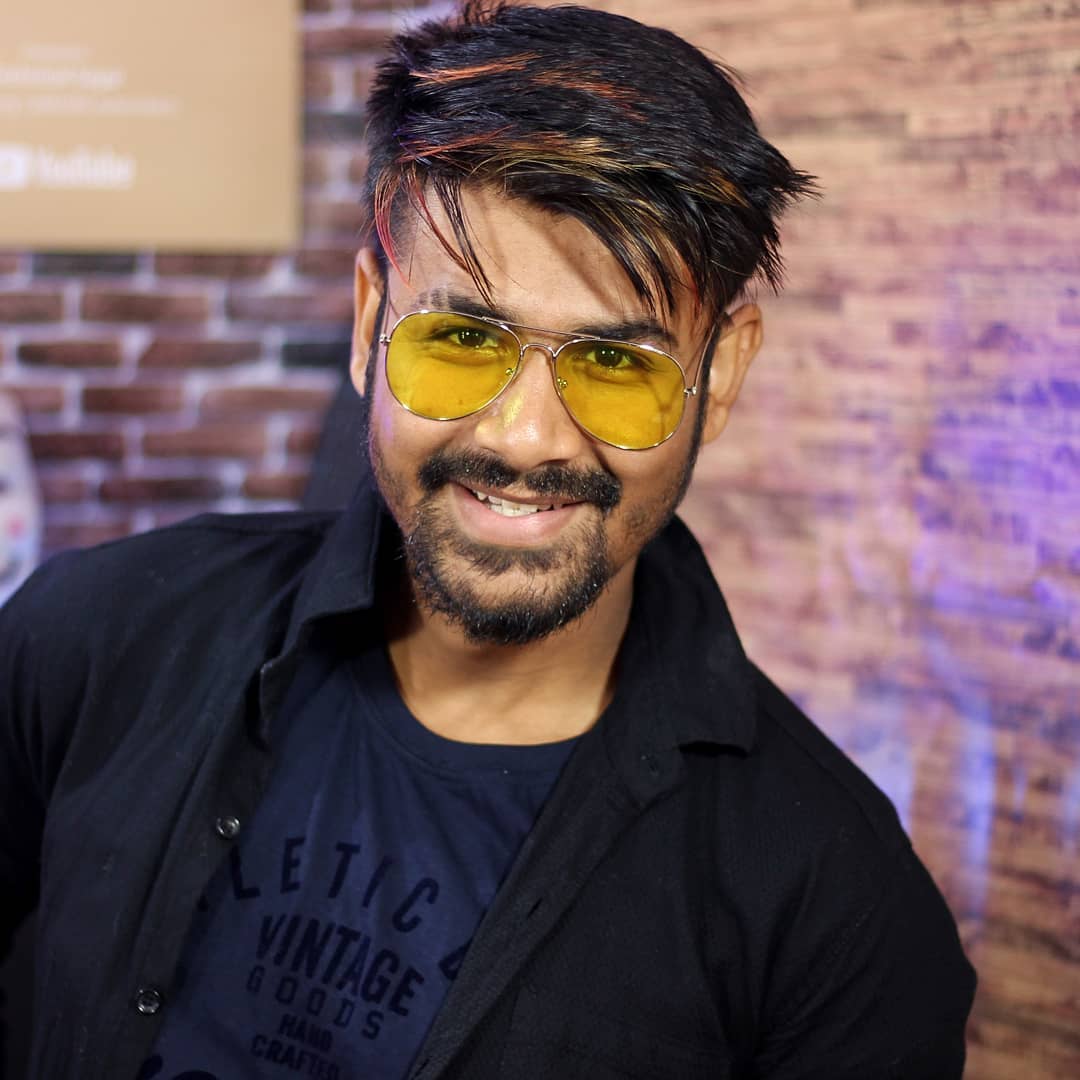 Top YouTube Influencers in India - Brandveda