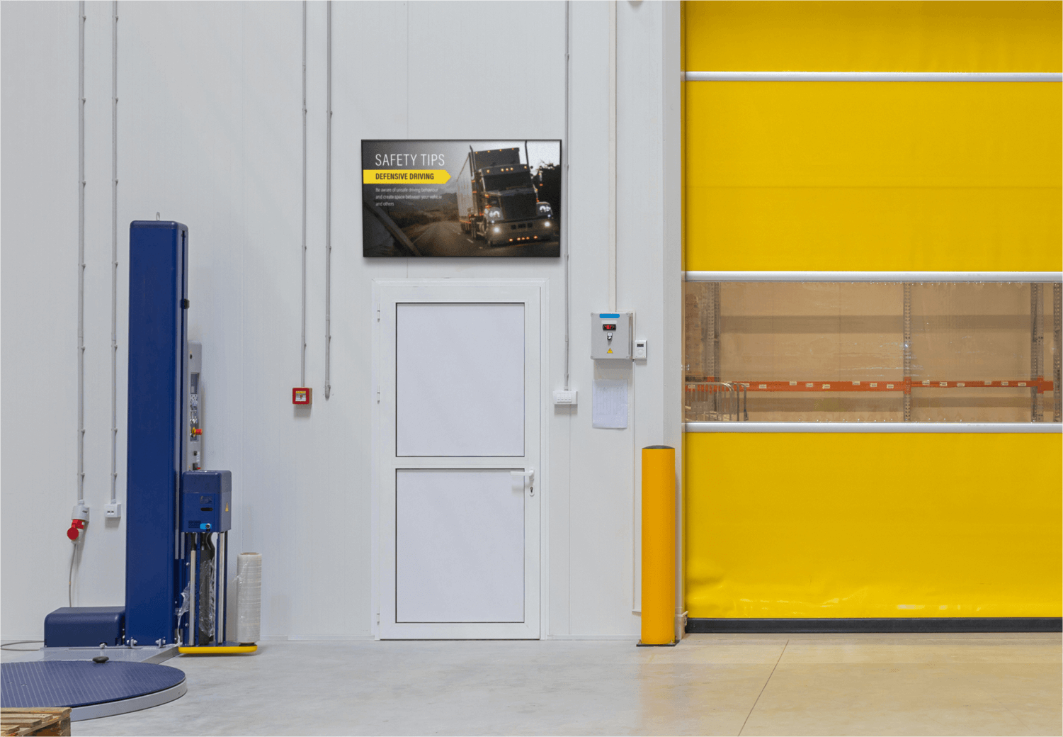 Digital Signage for Transportation & Logistics | OptiSigns