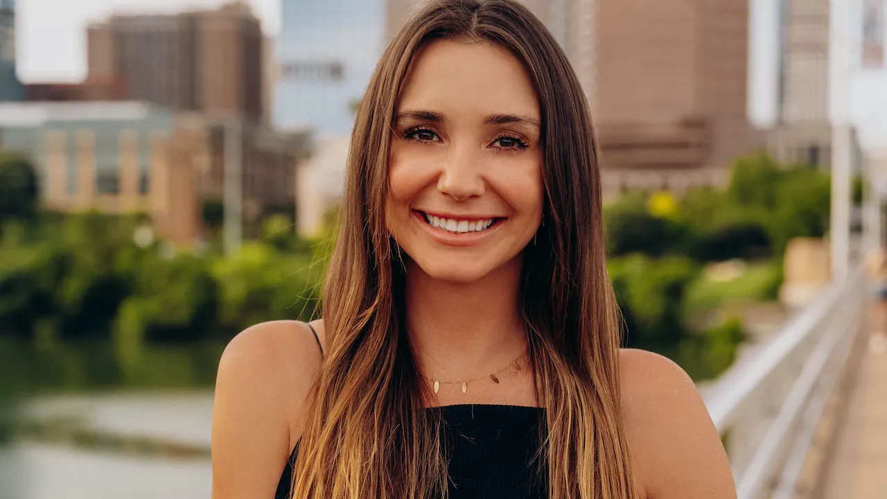 The #1 Dating Coach in Austin - Blaine Anderson