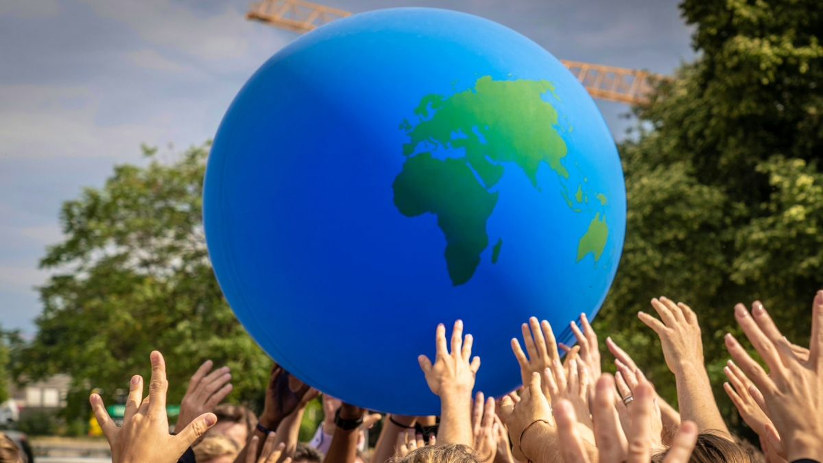 Earth Day 2024 Explained! History, Impact & More · Planet Wild