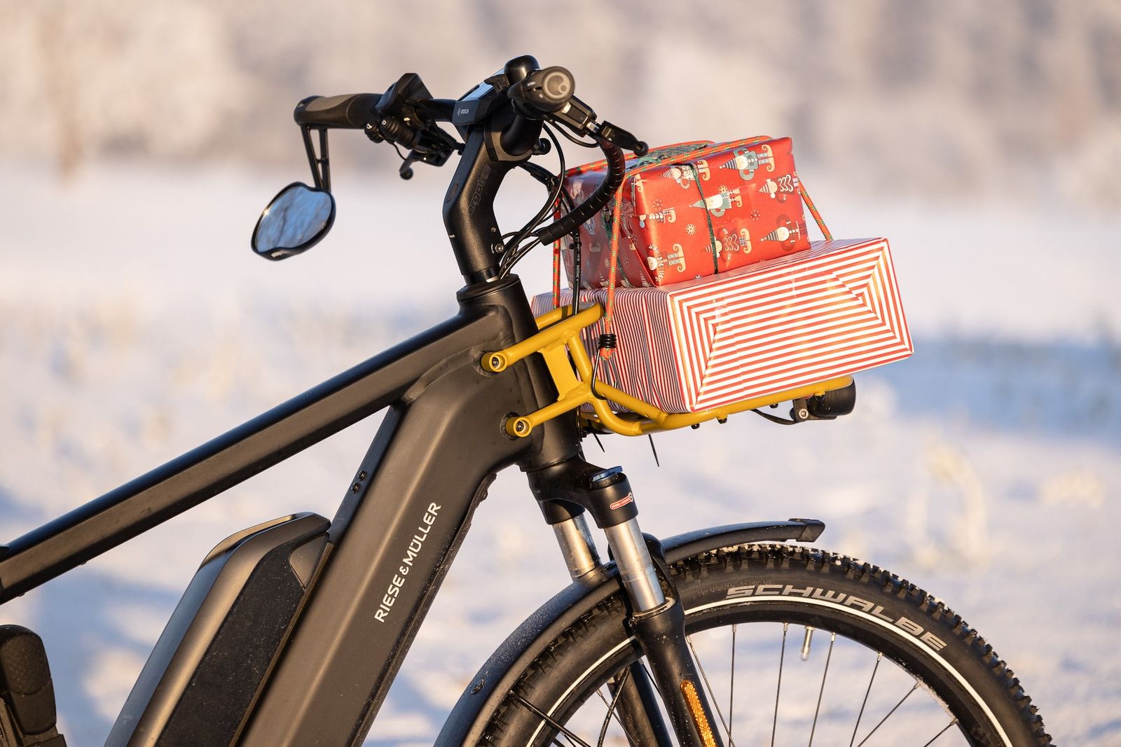 Electric Bikes and Winter Riding: Tips and Tricks for Cold Weather