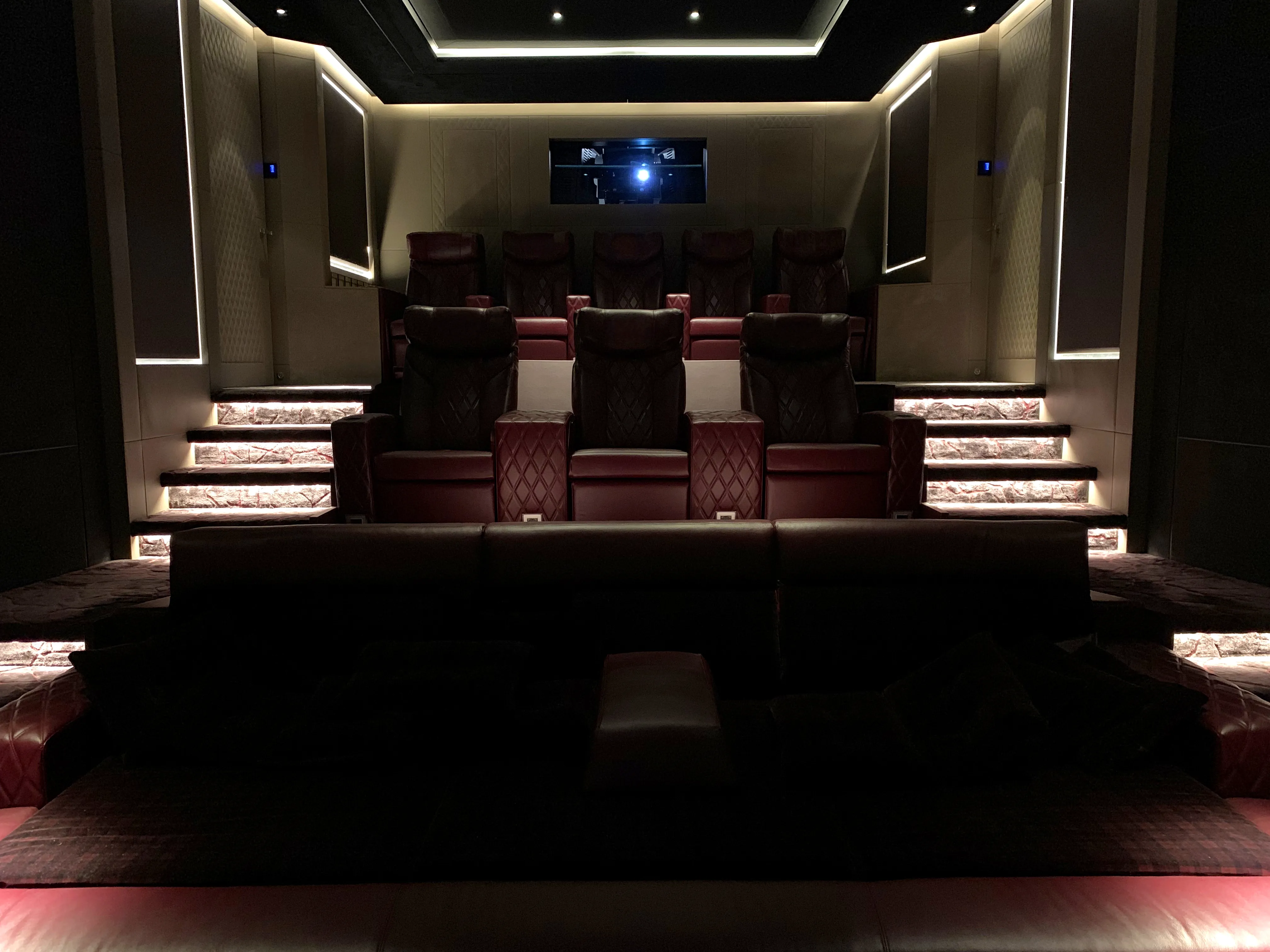 News | World's first IMAX theatre on a superyacht