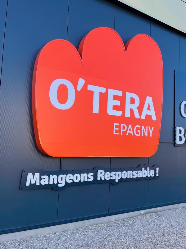 Otera, un grand marché de produits frais et locaux