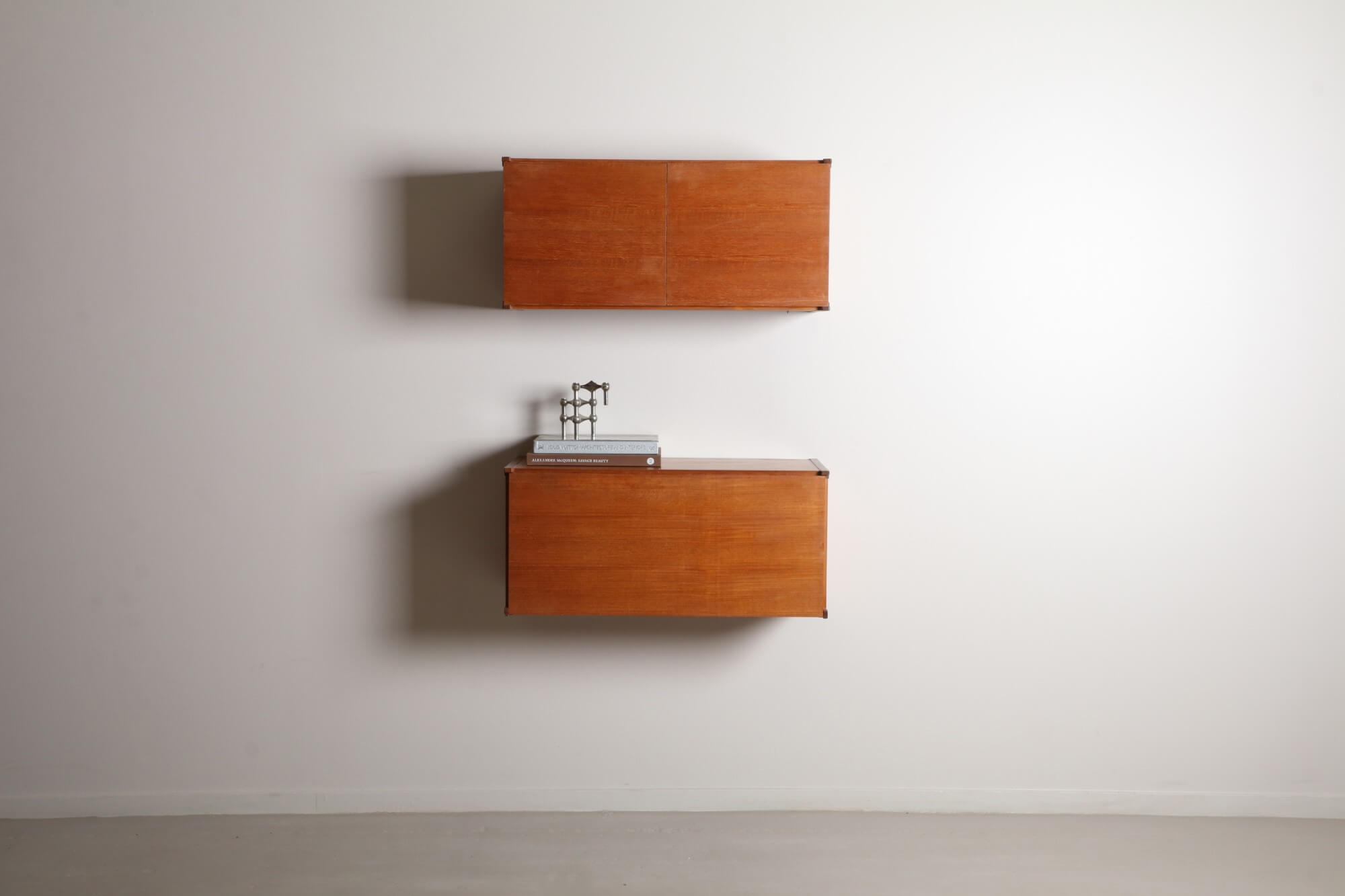 Beaver & Tapley — United Kingdom