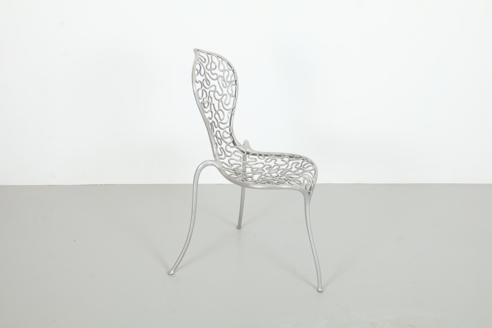 Dining Chairs – Iconic Mid-Century Modern Design