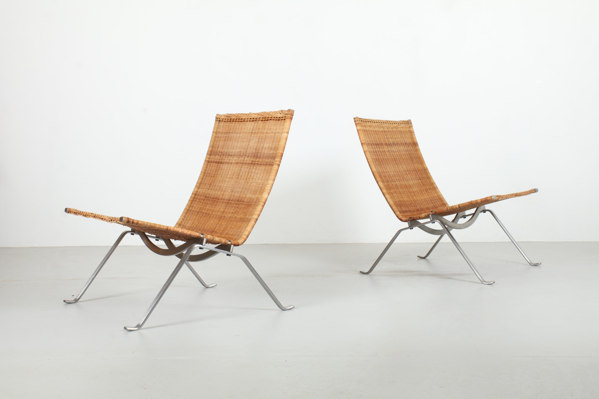 Pair of Iconic Poul Kjaerholm 'PK22' Armchairs by Fritz Hansen