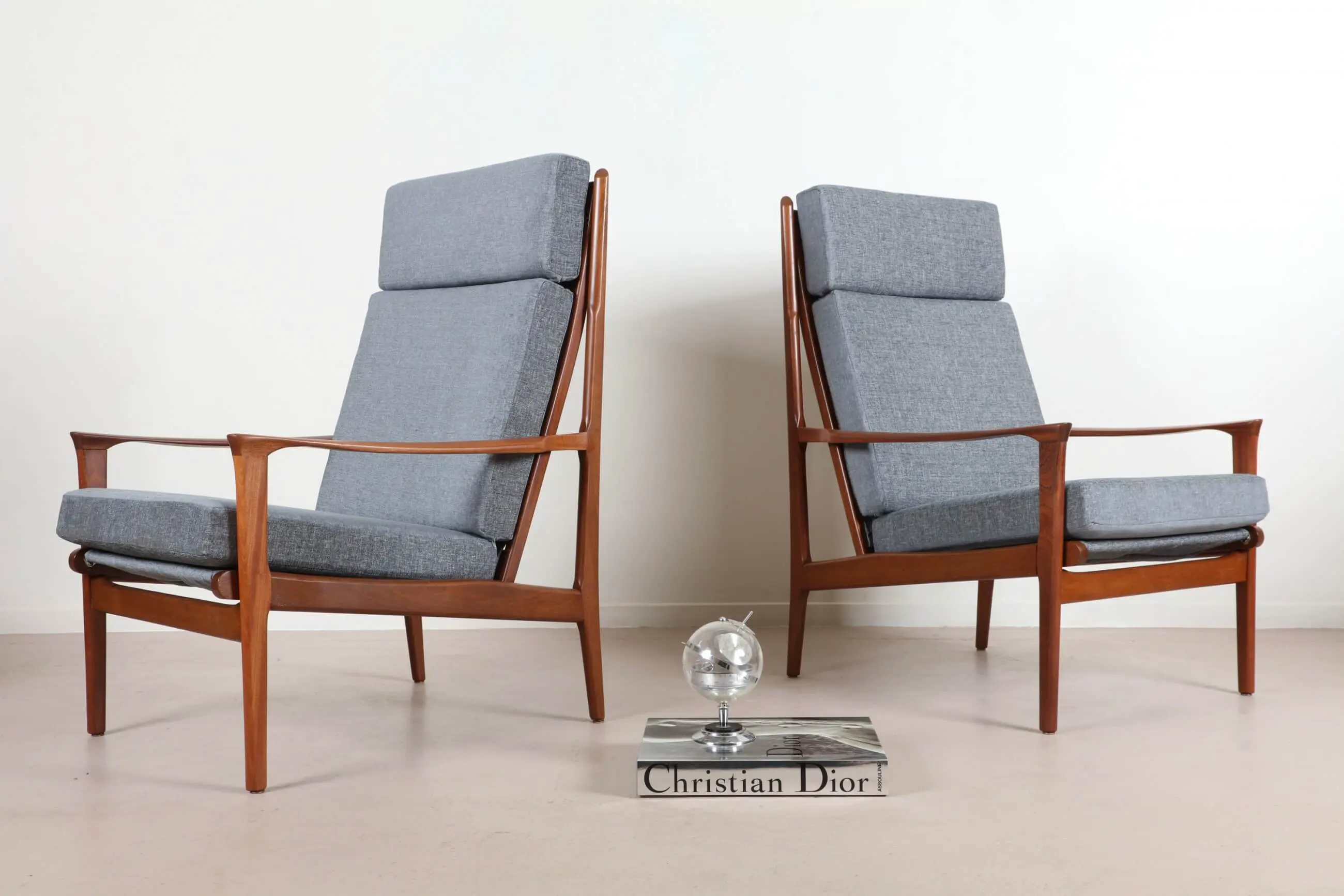 Fred Lowen — Australia