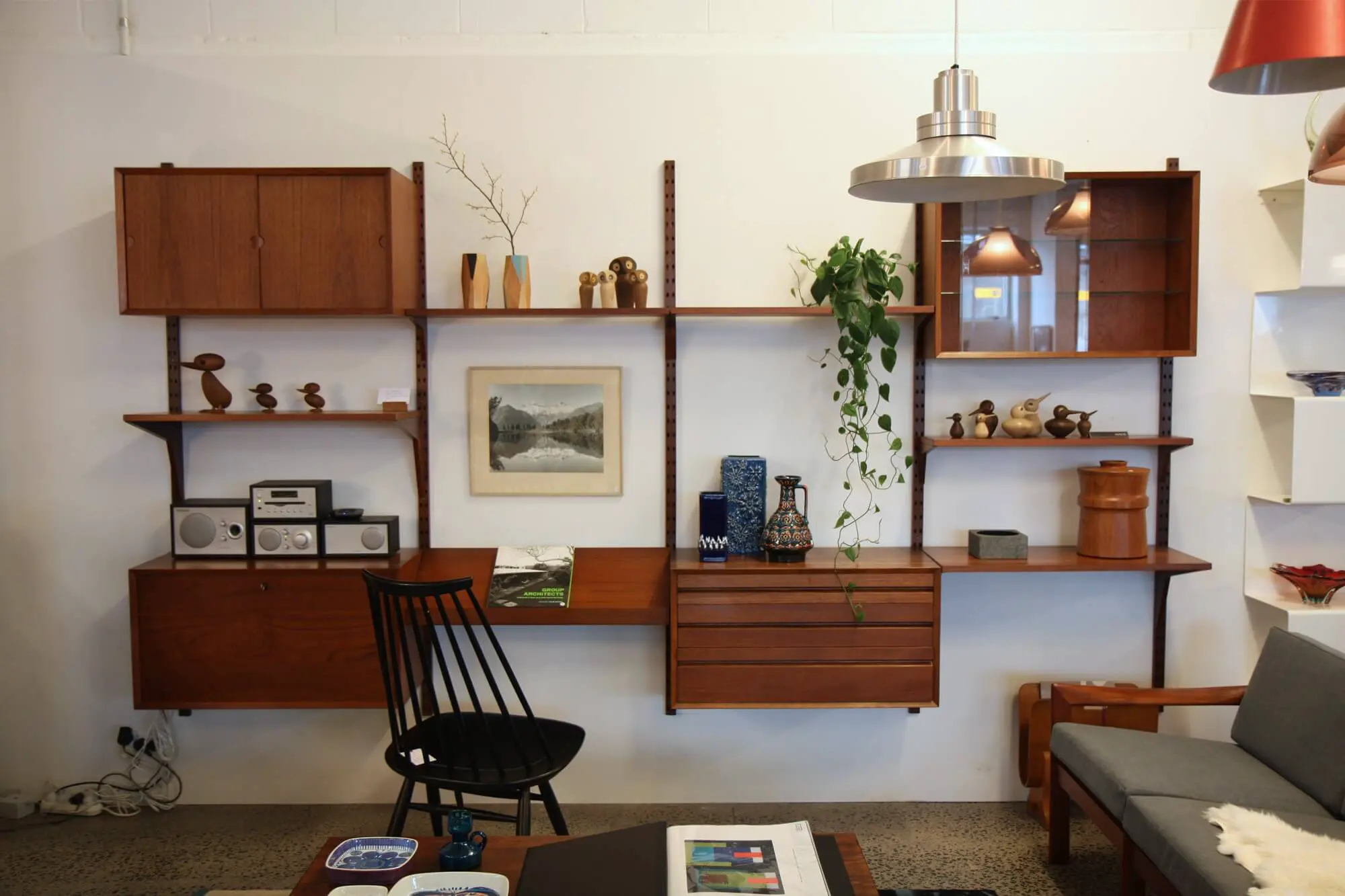 Modular Vintage Storage: A Buyer’s Guide