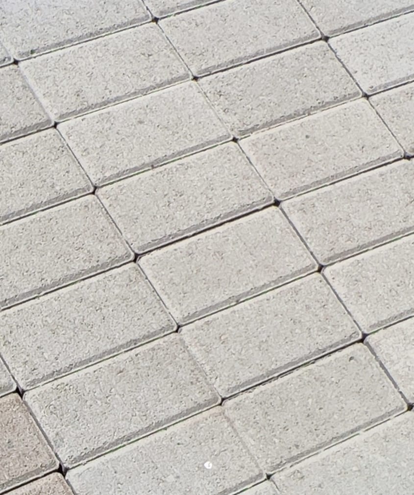 80mm Bond Pavers with Bevel