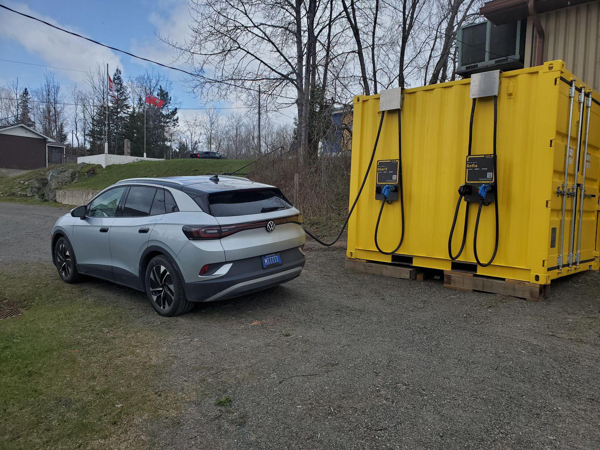 eCAMION (Jule) installs Temagami’s First Electric Vehicle Charging Station
