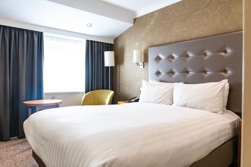 Room - Holiday Inn Dover