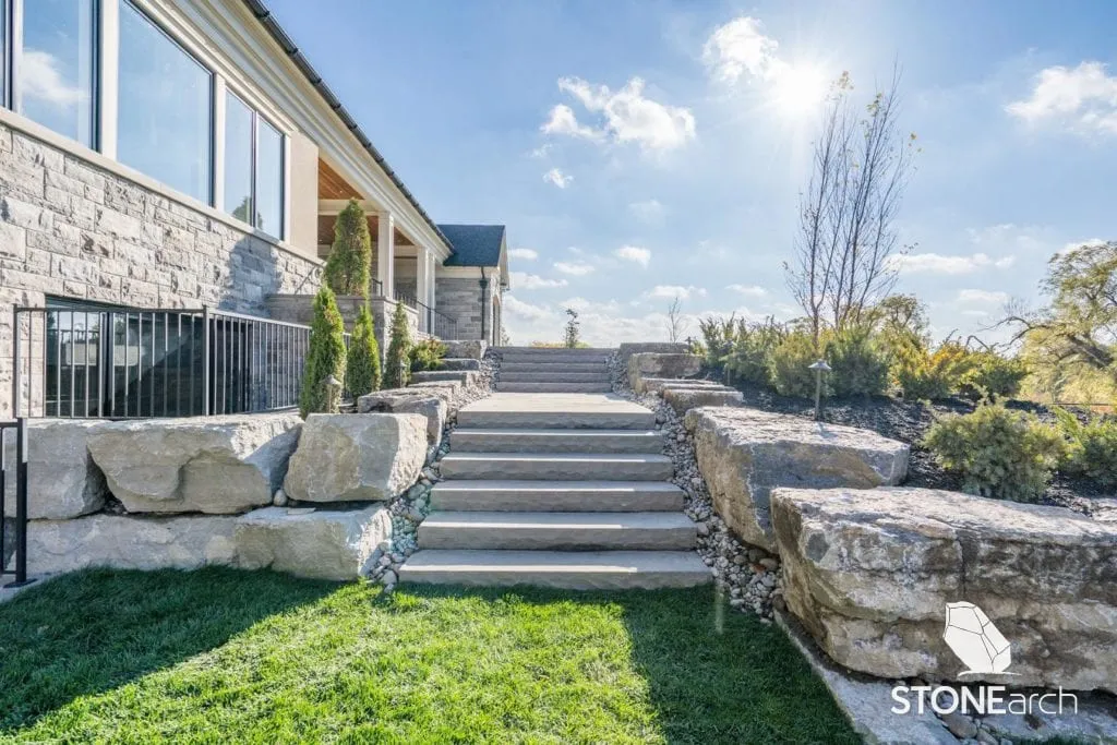 Natural Stone Steps: Browse Our Wholesale Collection | STONEarch