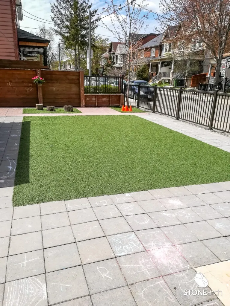 Pebbles & Artificial Grass: Browse Our Wholesale Collection | STONEarch