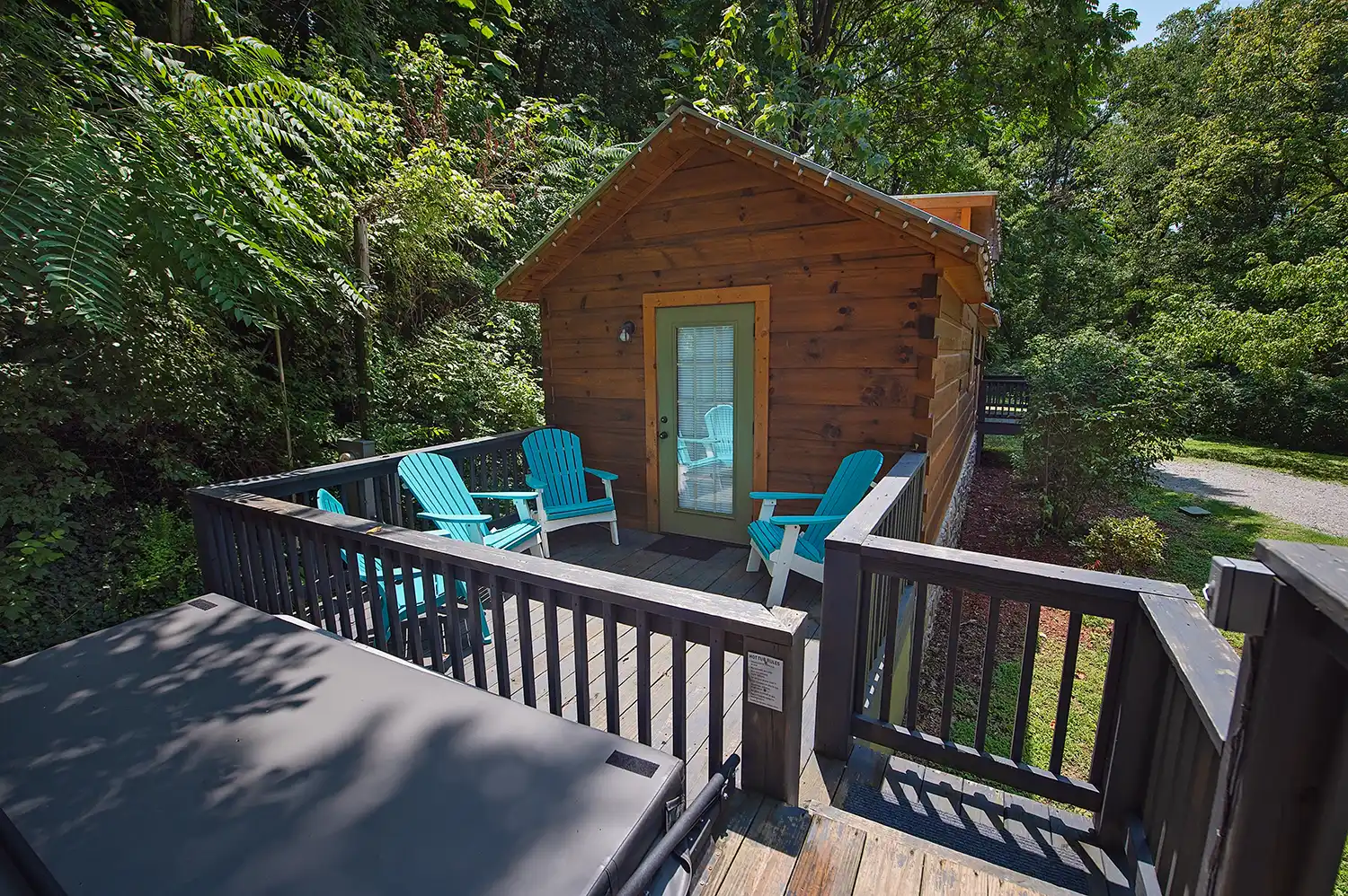 Bryce Cabin | Lookout Mtn. Tiny Home w/ Swim Spa