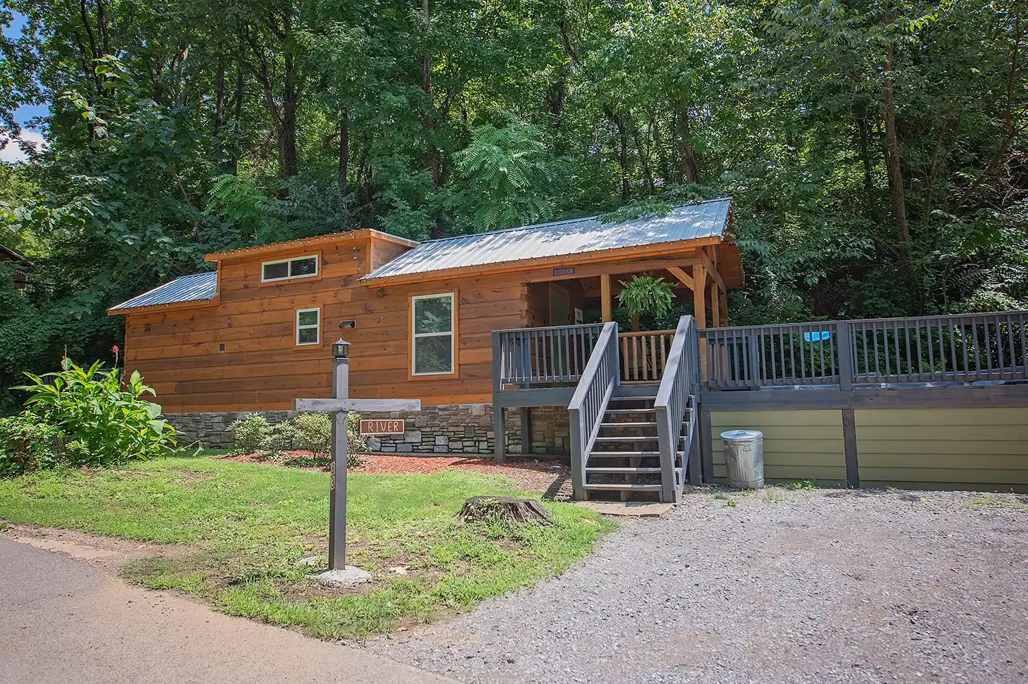 Eden Cabin | Forested Tiny Home on Lookout Mtn.
