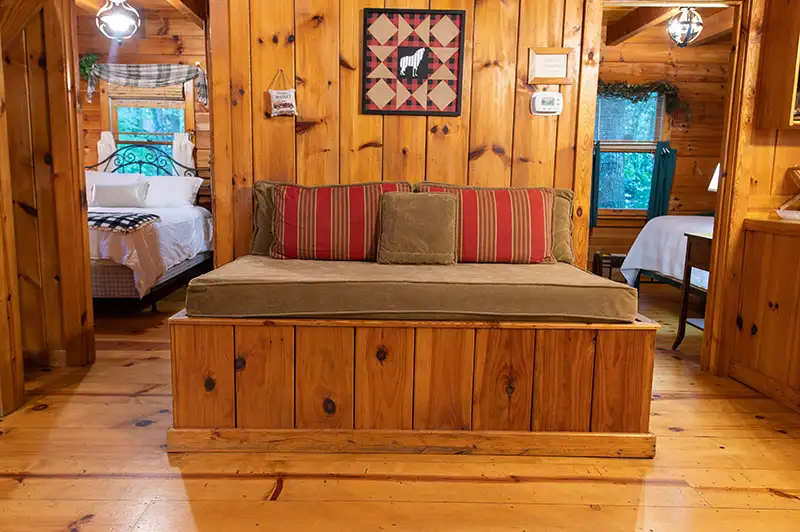 Creek Crest Cabin | Ocoee Riverside Cabin