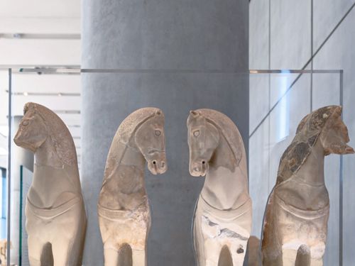 Acropolis Museum 2023 Guide: Hours, Highlights & FAQs