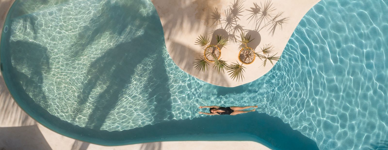 Ser Casasandra: Beachfront Hotel in Holbox Island