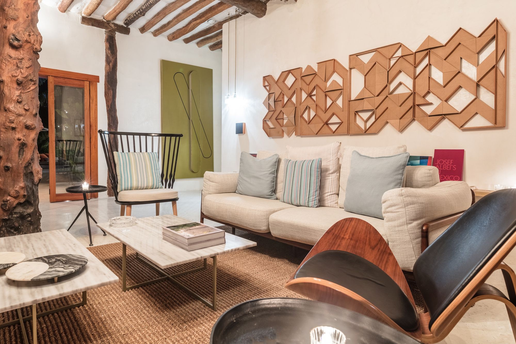 Ser Casasandra: Beachfront Hotel in Holbox Island
